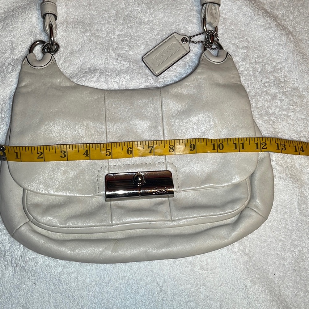 Coach Ivory Leather Shoulder Bag - Gem